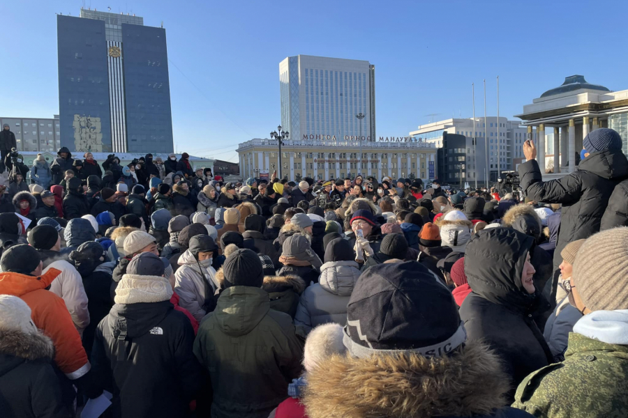 Жагсаалын үеэр 15 иргэн саатуулагдсан гэж ХЭҮК оос мэдээллээ