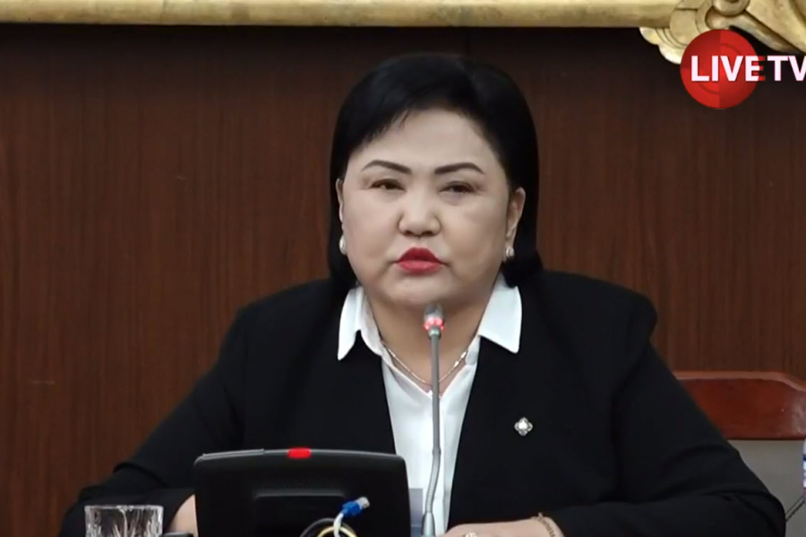 Live Д Оюунхорол НББСШУБХ тэтгэврийг нэмүүлж хорт хавдрыг эрт