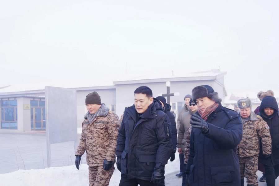 Өвөлжилт хүндэрсэн малчдад олгох 20 мянга гаруй тн өвс тэжээлийг