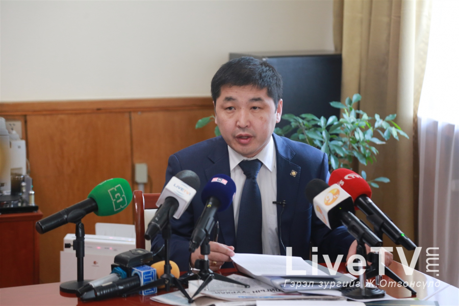 ШУУД О Баасанхүү Монгол банкны Ерөнхийлөгч асан Н Золжаргалыг З