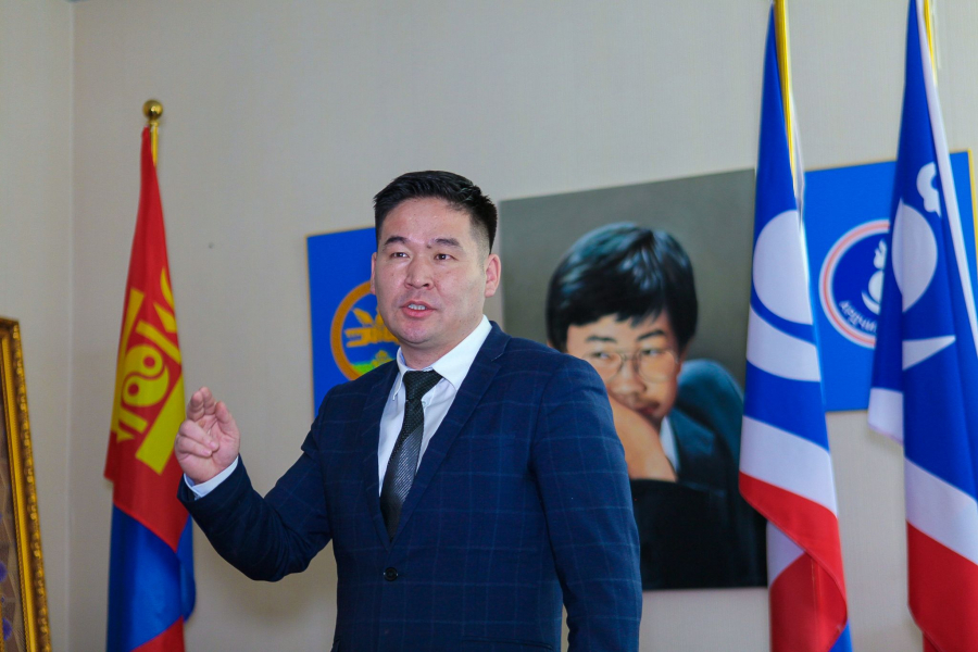 И Мөнхжаргал Улсын дээд шүүх сонгуулийн үр дүнгээр гарч ирсэн АН ын