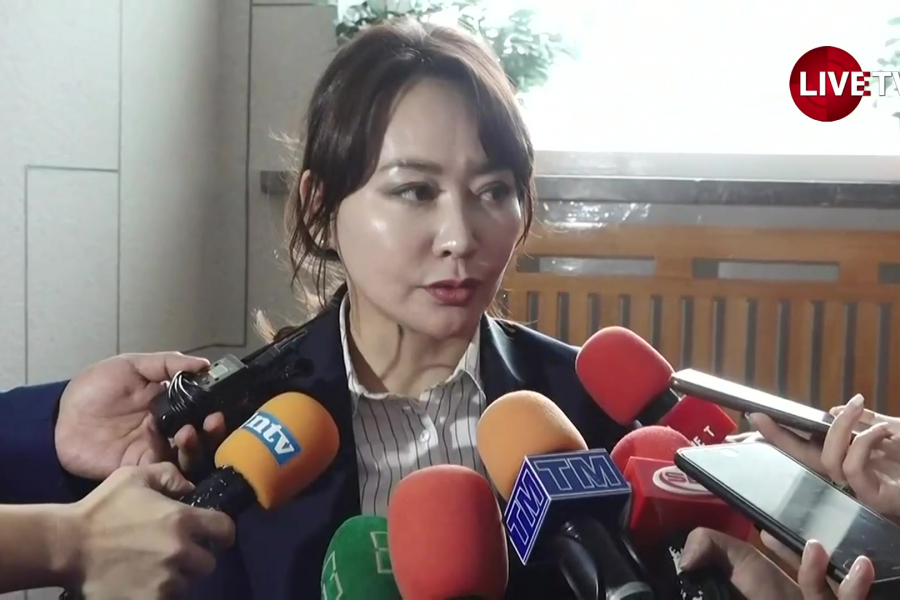 Live УИХ ын гишүүн А Адъяасүрэн С зөвшөөрөл авахын тулд 100 мянган