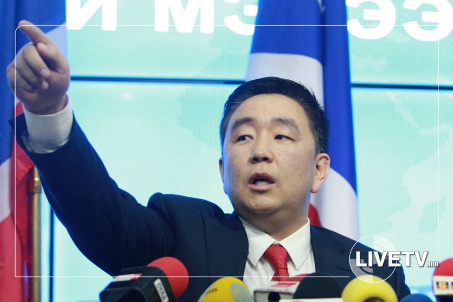 Улсын дээд шүүх Д Мөнх Эрдэнийн гомдлыг хэлэлцэхээс татгалзжээ